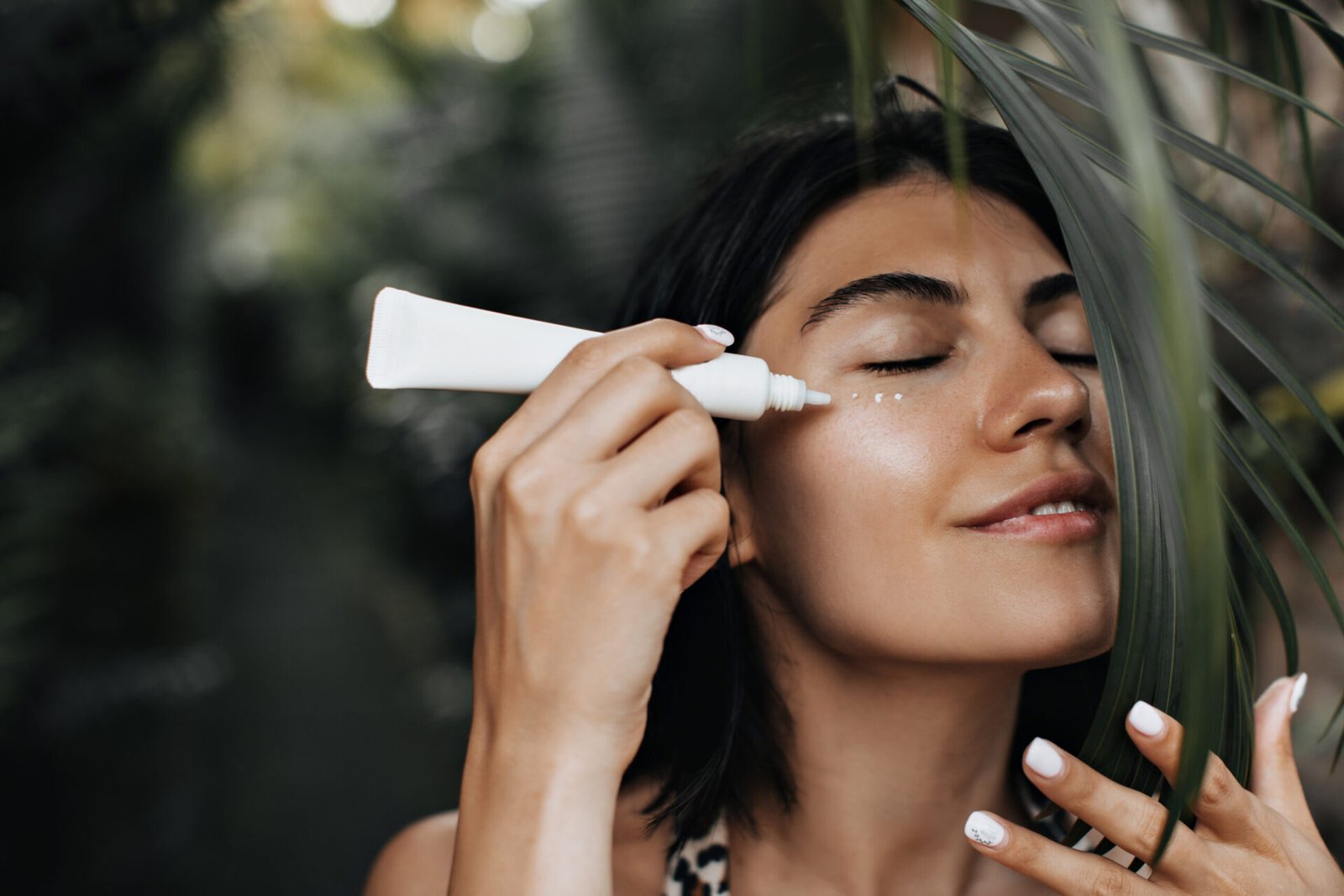 Jangan Sampai Salah Begini Urutan Skincare Siang Yang Benar Mama Cantik
