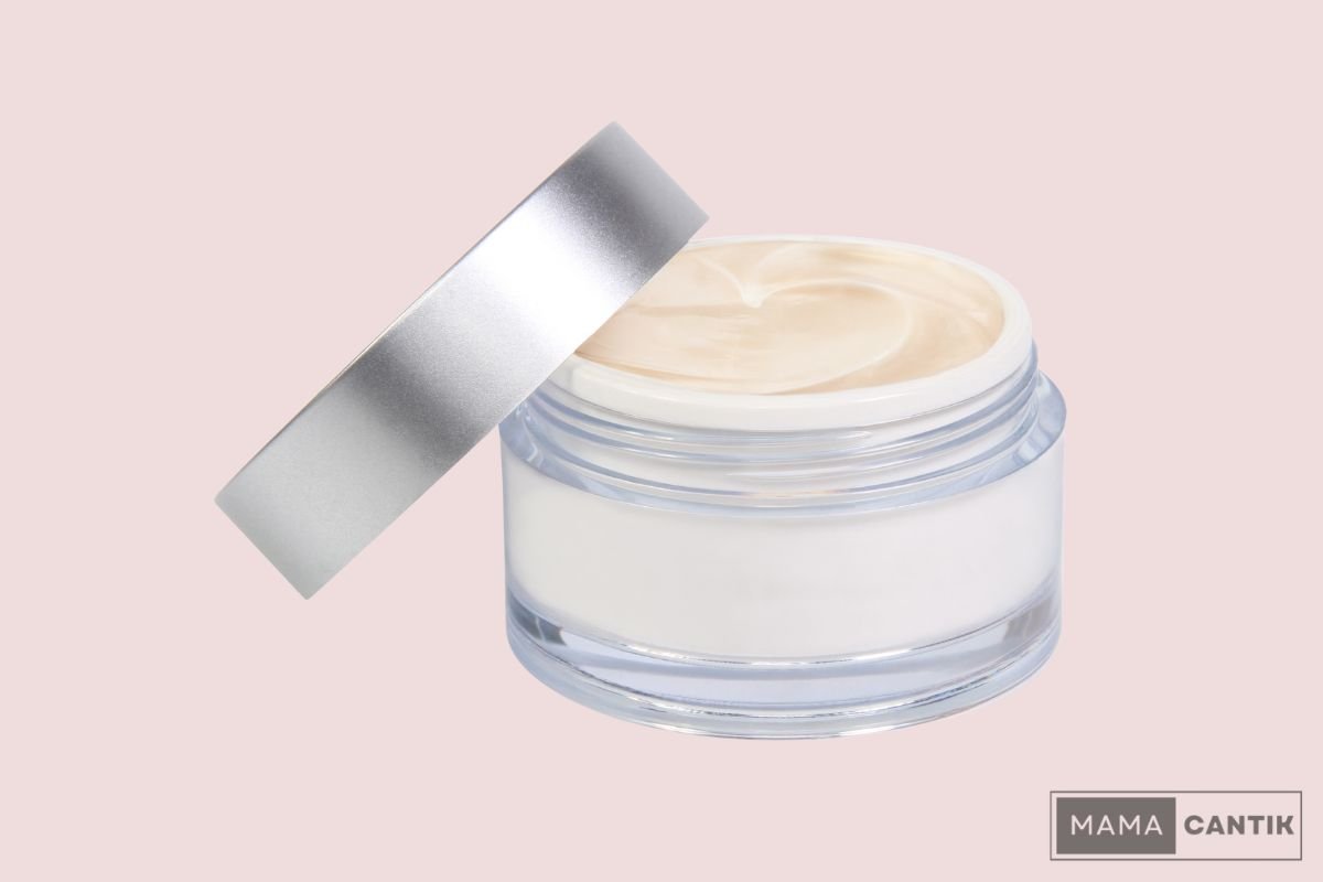 Review Meronah Whitening Glowing Cream: Harga & Manfaat